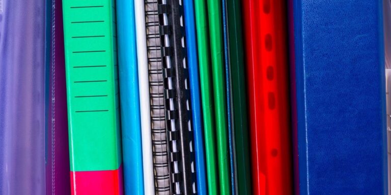 Folders & Binders - Get Organised - Great Choice - Colleges.co.uk